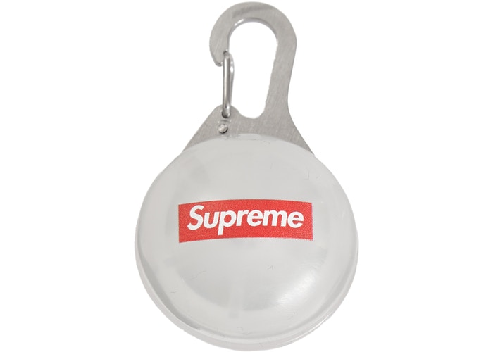 Supreme - Supreme Spotlight Keychain- White – Streetwear Official